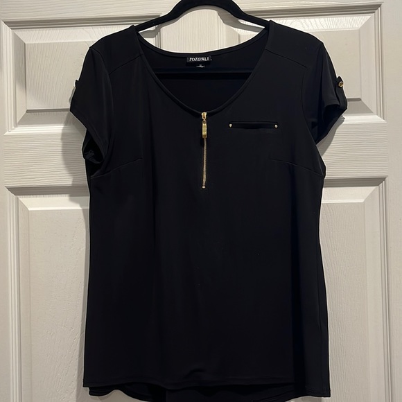 Roz & Ali | Tops | Roz Ali Top | Poshmark